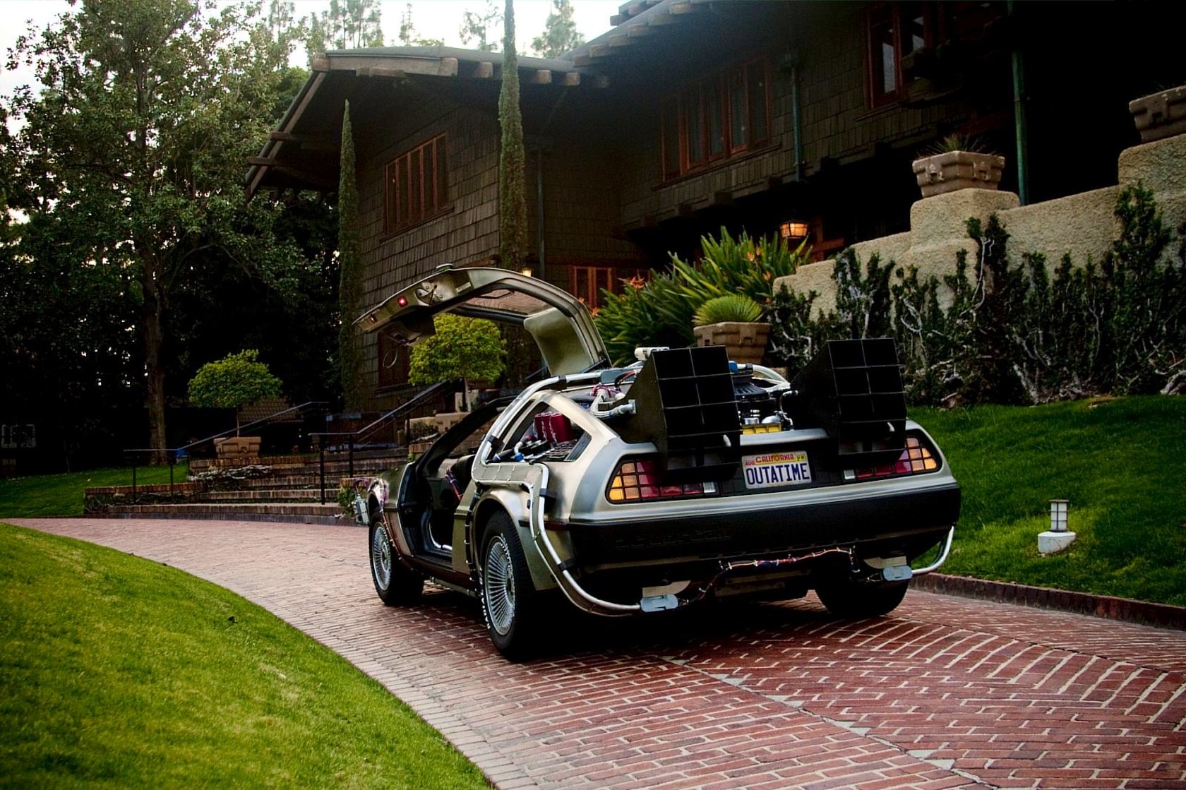 Delorean - картинки